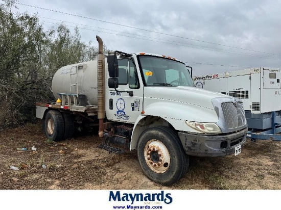 2004 International Durastar 4300 Over-The-Road Tractor | Commercial ...