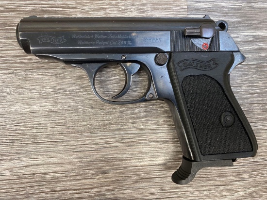 WALTHER PPK .32 ACP SEMI-AUTO PISTOL | Guns & Military Artifacts ...