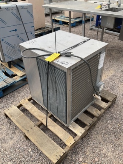SCOTSMAN ICE MACHINE CONDENSER | Online Auctions | Proxibid