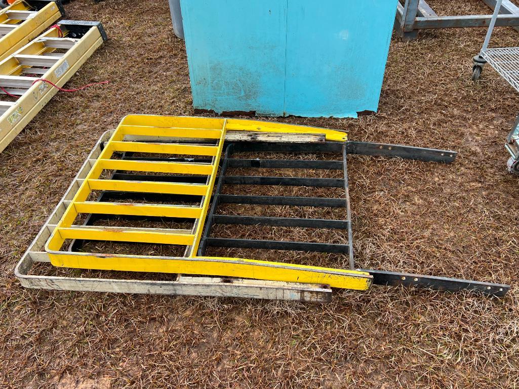 (3) METAL GUARDS | Proxibid