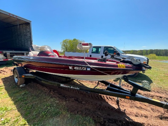 TRITON 180 PREMIER BASS BOAT W/JOHNSON 150 MOTOR | Cars & Vehicles ...
