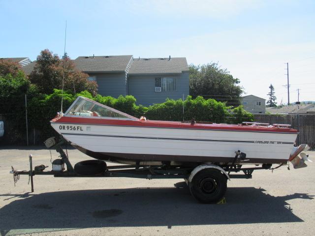 1970 Tri Hull Boat