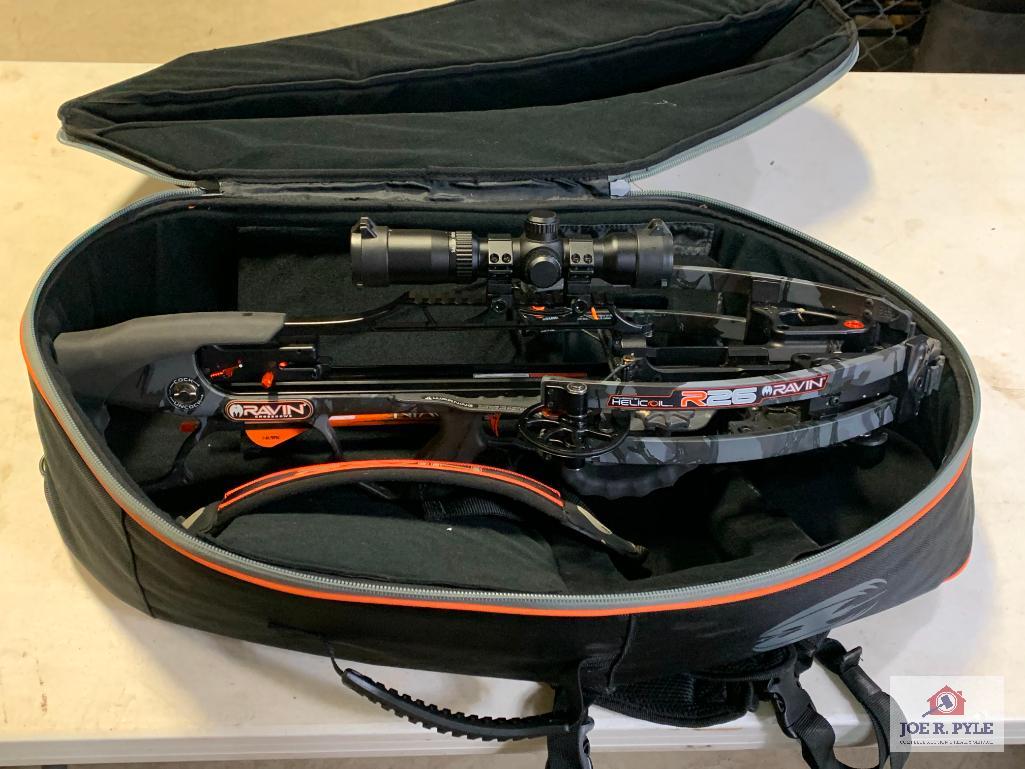 [639] Ravin Model R26 Crossbow w/Bolts & | Proxibid