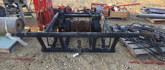 LARGE CABLE FRAME WINCH | Online Auctions | Proxibid