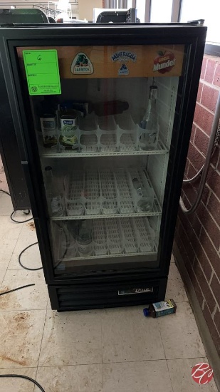 True GDM-10-HC-LD Single Glass Door Cooler | Online Auctions | Proxibid