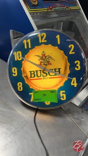 1991 Busch Beer Light Clock | Online Auctions | Proxibid