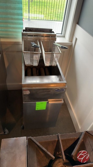 Cook-Rite Natural Gas Deep Fryer W/ Casters 40lbs | Online Auctions ...