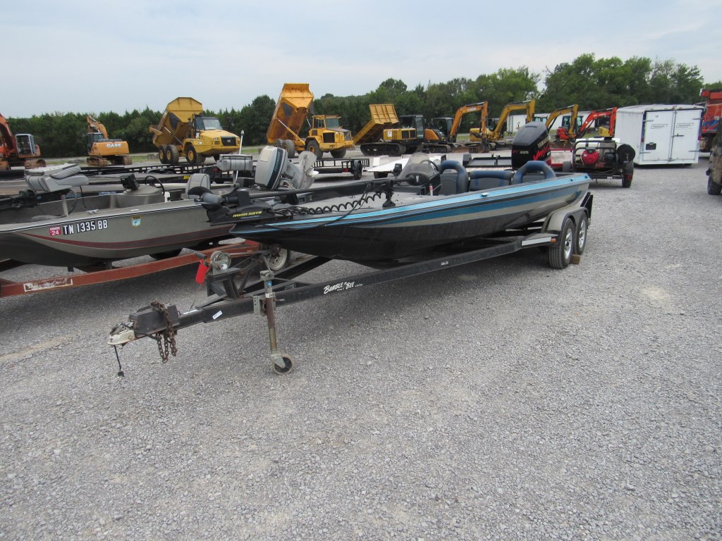 Bumble Bee Bass Boats 2004 Bumble Bee 2100