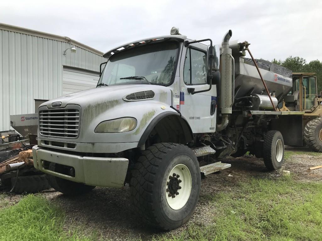 Freightliner 4x4