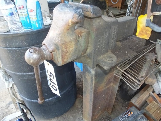 Reed 6in Heavy Duty Vise (Note: Stand does not Convey) | Online ...