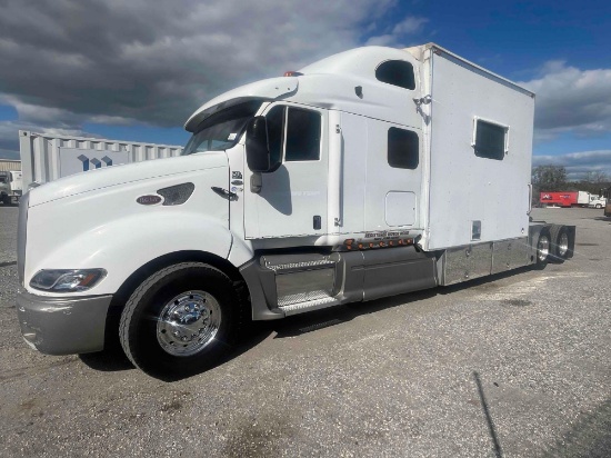 2001 Peterbilt 387 T/A RV Toter Road Tractor | Cars & Vehicles ...
