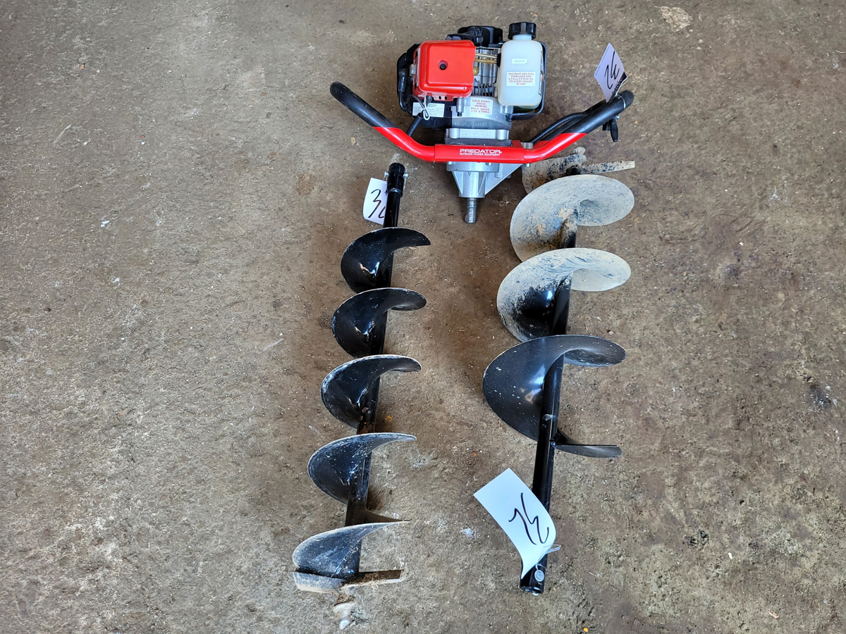 Predator Gasoline Auger Powerhead w/ Two Bits | Proxibid