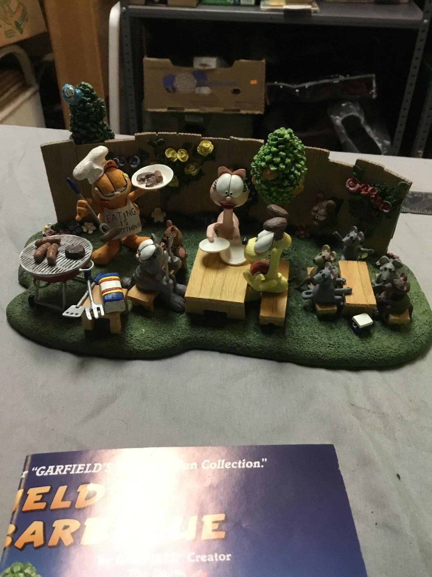 Garfield summer BBQ, by Danberry mint with COA | Proxibid