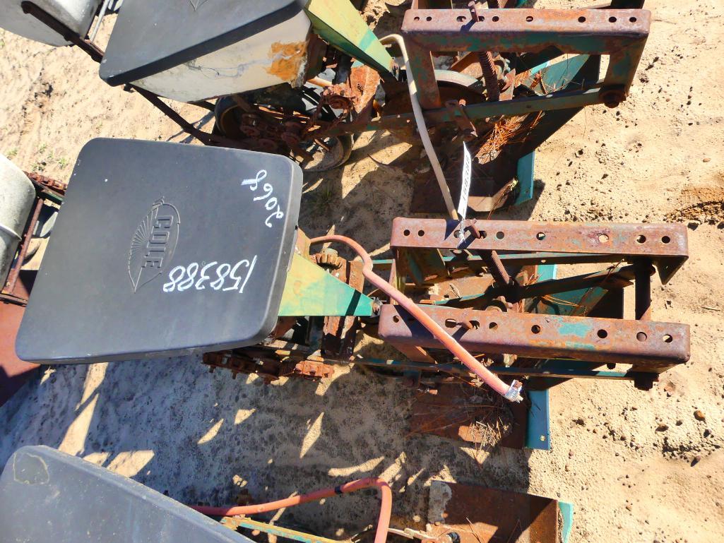 COLE 1 ROW PLANTER | Proxibid