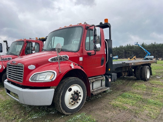 2015 FREIGHTLINER BUSINESS CLASS M2 FLATBED TRUCK | Cars & Vehicles ...