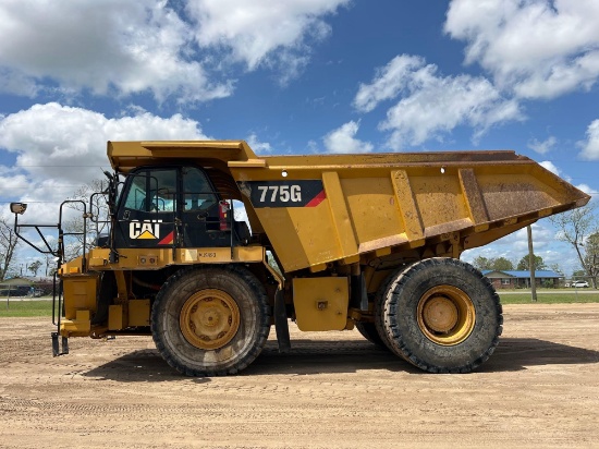 2015 CATERPILLAR 775G ROCK TRUCK | Heavy Construction Equipment Off Road Dump & Haul Trucks Rock ...