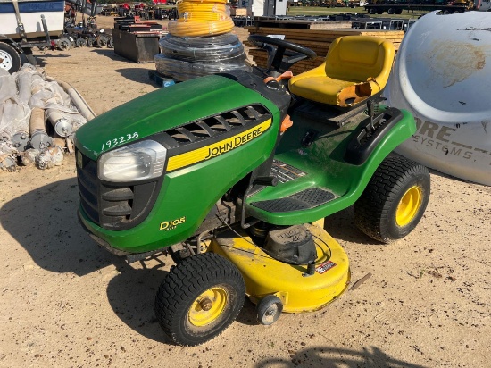 JOHN DEERE D105 AUTO RIDING LAWN MOWER | Online Auctions | Proxibid