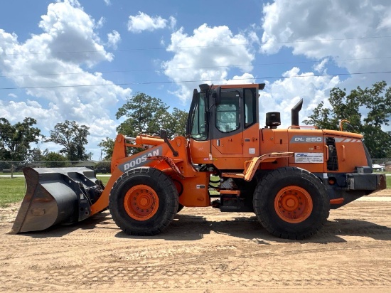 DOOSAN DL250 LOADER | Online Auctions | Proxibid