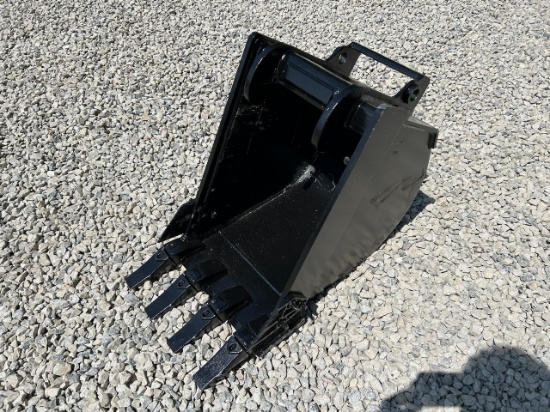 18" X-Change Bucket For A Bobcat Excavator” | Heavy Construction ...