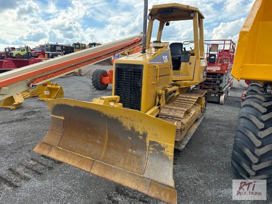 Cat D3G XL bulldozer, 6-way blade, OROPS, S/N:CCFC00478, 3290 hrs ...