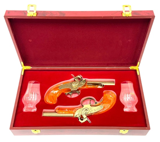 H. Deringer Bourbon Whiskey Pistol Gift Set | Online Auctions | Proxibid