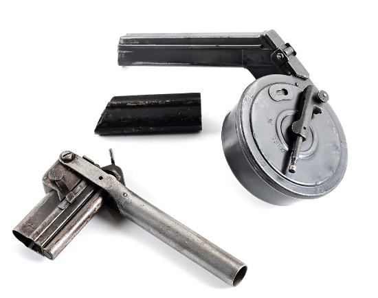 FIRST MODEL LUGER SNAIL DRUM MAGAZINE WITH UNLOADING TOOL. | Guns ...