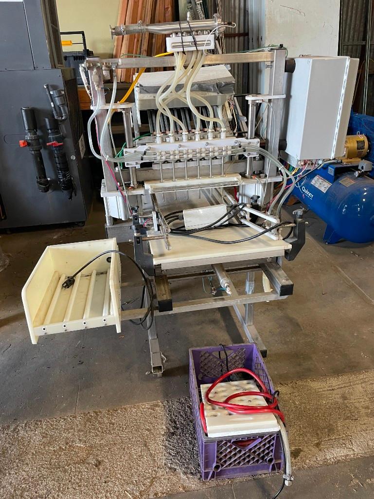 Meheen 6-head Filler | Proxibid