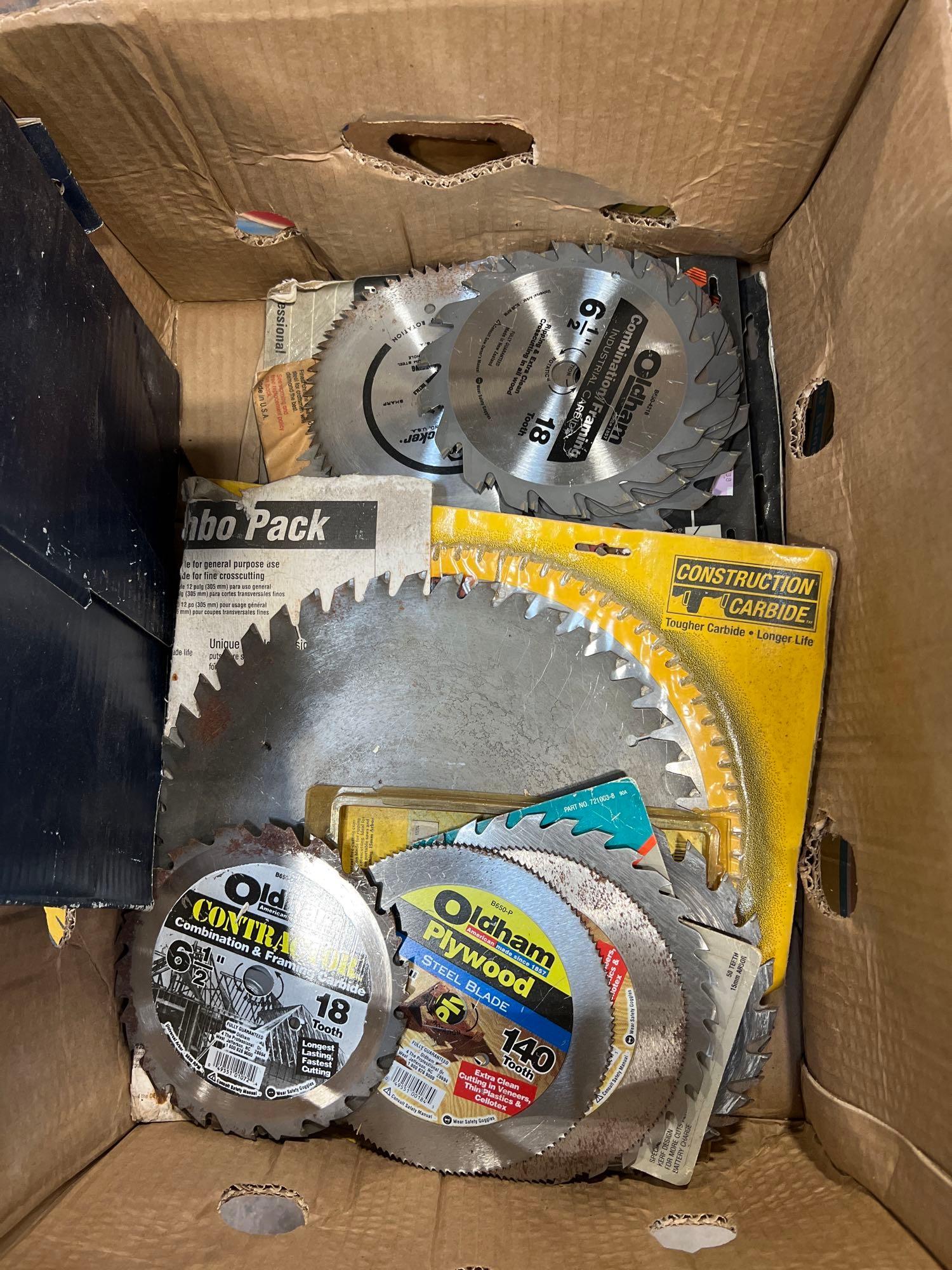 Box Lot of Assorted Circular Saw Blades | Proxibid