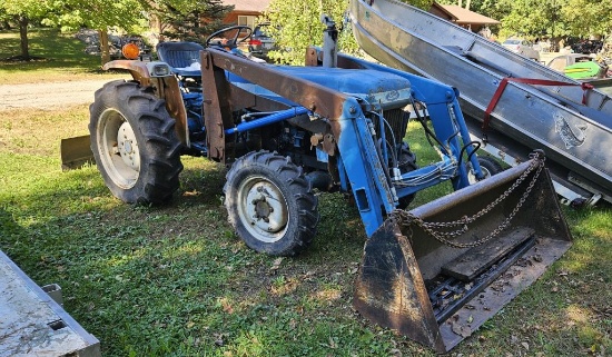 1985 Ford 1710 Tractor with New Holland 7308 Loader | Online Auctions ...
