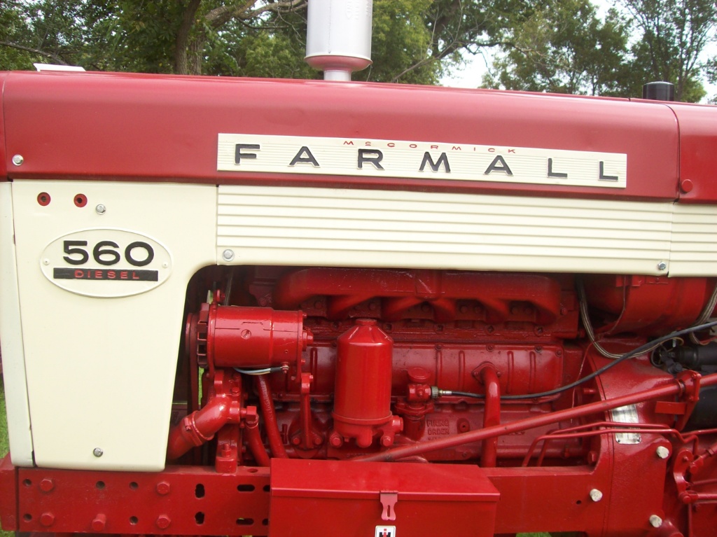 Farmall 560 Levers Descriptions