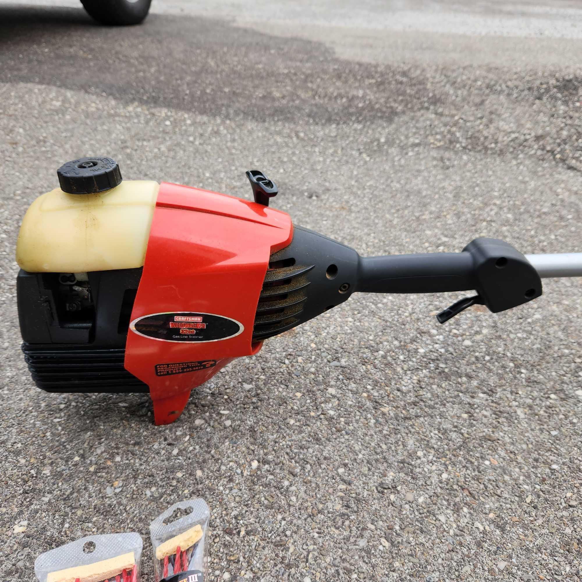 Craftsman 32cc weed wacker with accessories. Proxibid