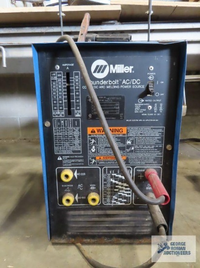 Miller Thunderbolt 220 AC/DC arc welder | Online Auctions | Proxibid