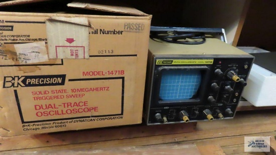 B&K Precision 10 MHz oscilloscope with box. model 1471B | Industrial ...
