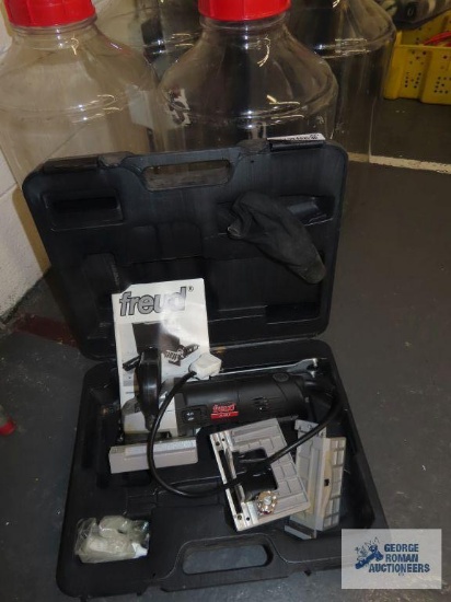 Freud model JS100A 4-inch joiner with case | Heavy Construction ...