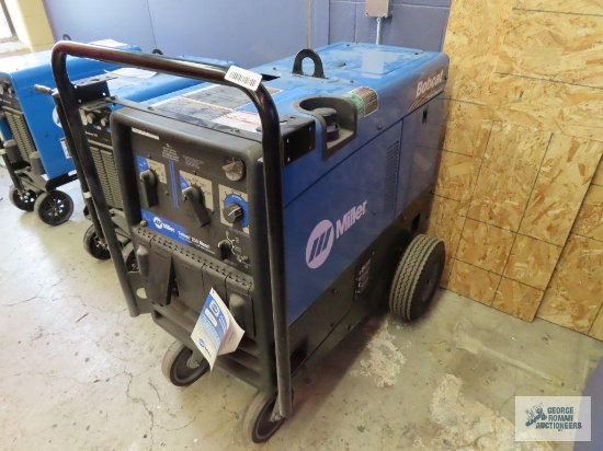 Miller Bobcat 250 Diesel AC/DC welder. 11,000 watt generator with ...