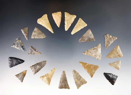 Set of 21 assorted Midwest Triangle points. The largest is 1 1/4 ...