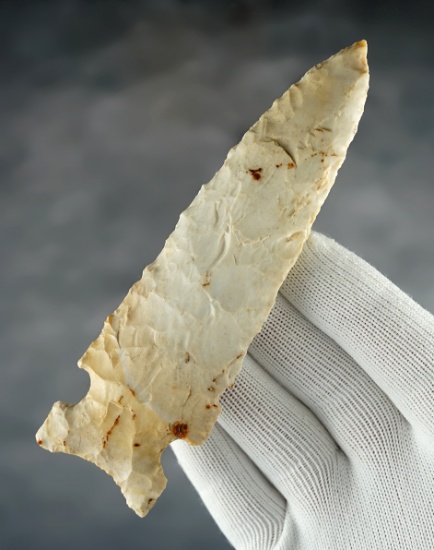 Good size on this 5 3/16" Graham Cave found in Montgomery Co., Iowa. 3 ...