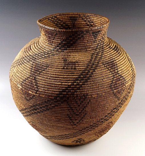 Very large and fine 14" tall by 14" wide Apache Olla with figural ...