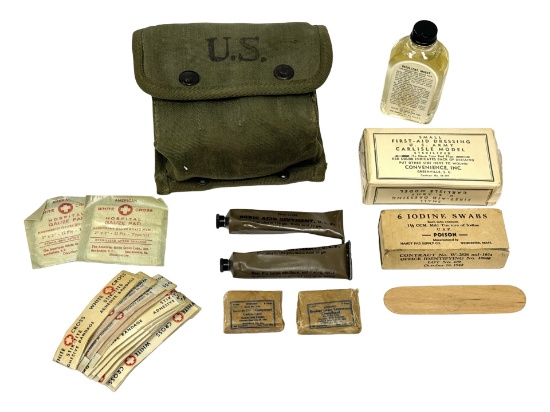 Wow! Excellent WWII 1945 Unissued Medical Field Kit with Contents ...