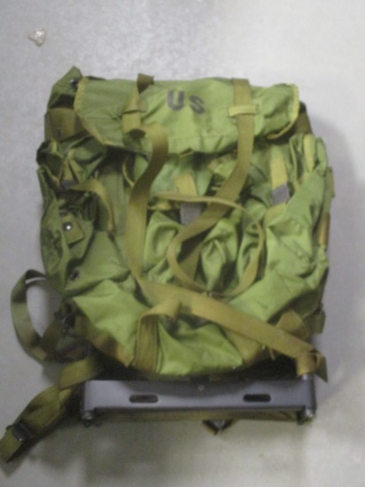 US Military Rucksack with Frame | Online Auctions | Proxibid