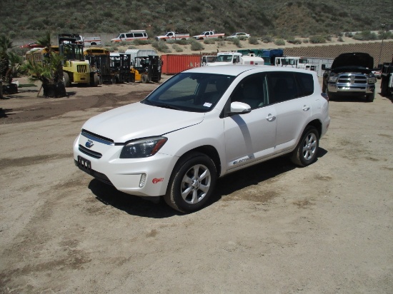 2014 Toyota Rav4 EV SUV, | Cars & Vehicles Cars | Online Auctions ...