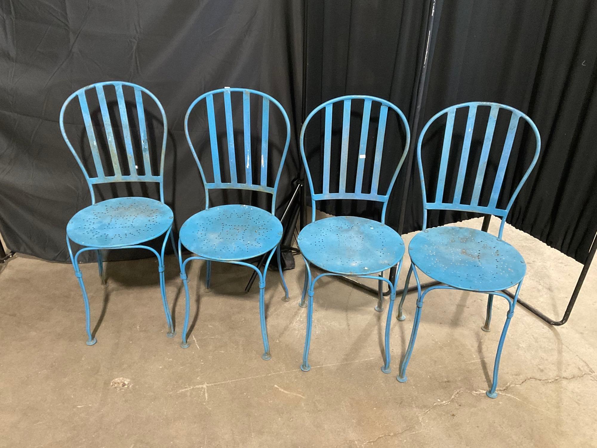 Set of 4 whimsical blue metal garden / patio | Proxibid