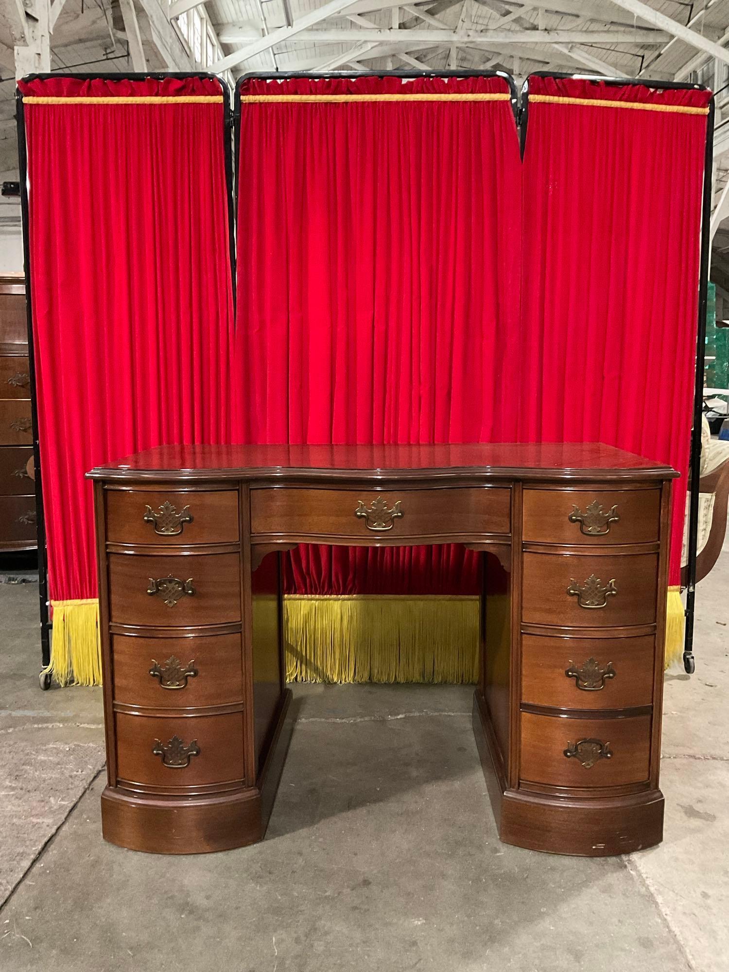 Vintage Wooden Curved Front Desk w/ 8 Drawers, | Proxibid