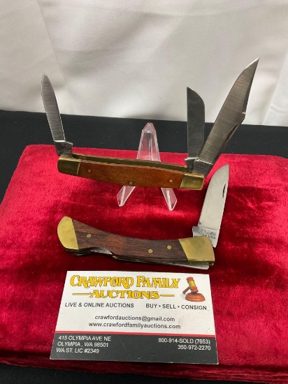 Pair of Vintage KA-BAR Folding Pocket Knives, Models 1109 & 1182, Brass and Wooden Handles ...