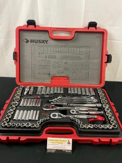 Husky Socket Set, 80+ pieces, 1/4, 3/8, 1/2 DR in Red Plastic Case | Online Auctions | Proxibid
