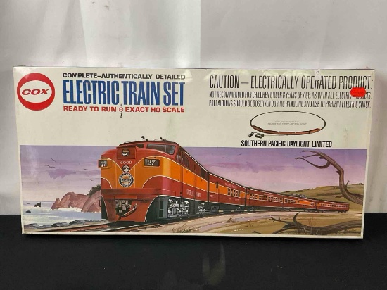 Vintage COX Electric Train Set, still sealed, Southern Pacific Daylight ...