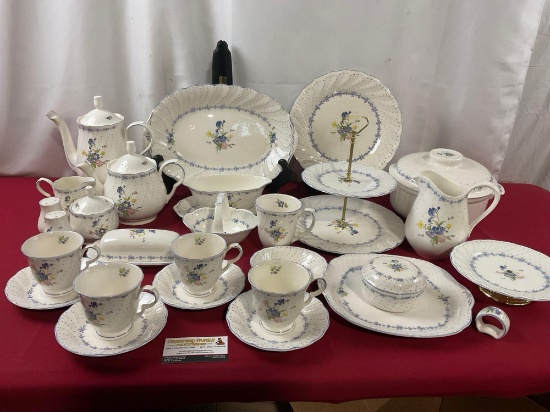 Massive Nikko Tableware China Set, Blue Peony Pattern, 111+ pieces ...