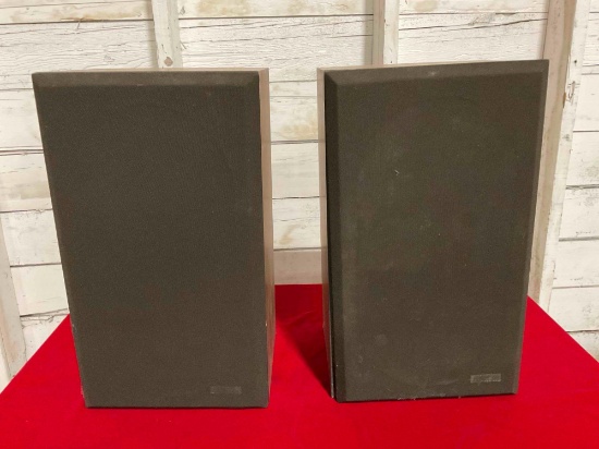 Pair of SpeakerLab 1 Floor Box Speakers. Untested, As Is. See pics ...