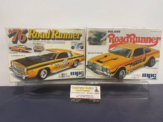 Pair of Vintage MPC Model Car Kits, 1:25 Scale, Plymouth Road Runner ...