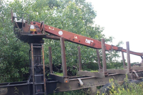 6-Bunk Triaxle Log Trailer (3rd axle is an airlift tag)w/Mid-Mount Hood ...